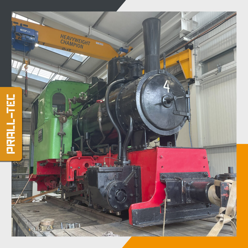 Loading of a steam locomotive